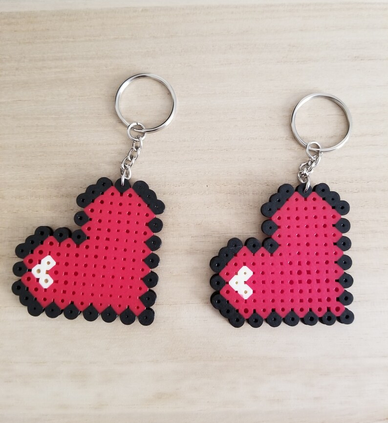 8-bit Hearts/ 2 Piece Matching Keychains - Etsy