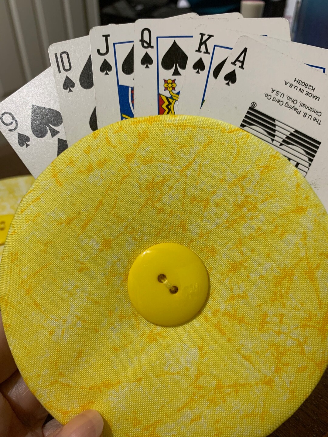 Padded Holder for Playing Cards - Holds Cards Comfortably. Perfect for ...