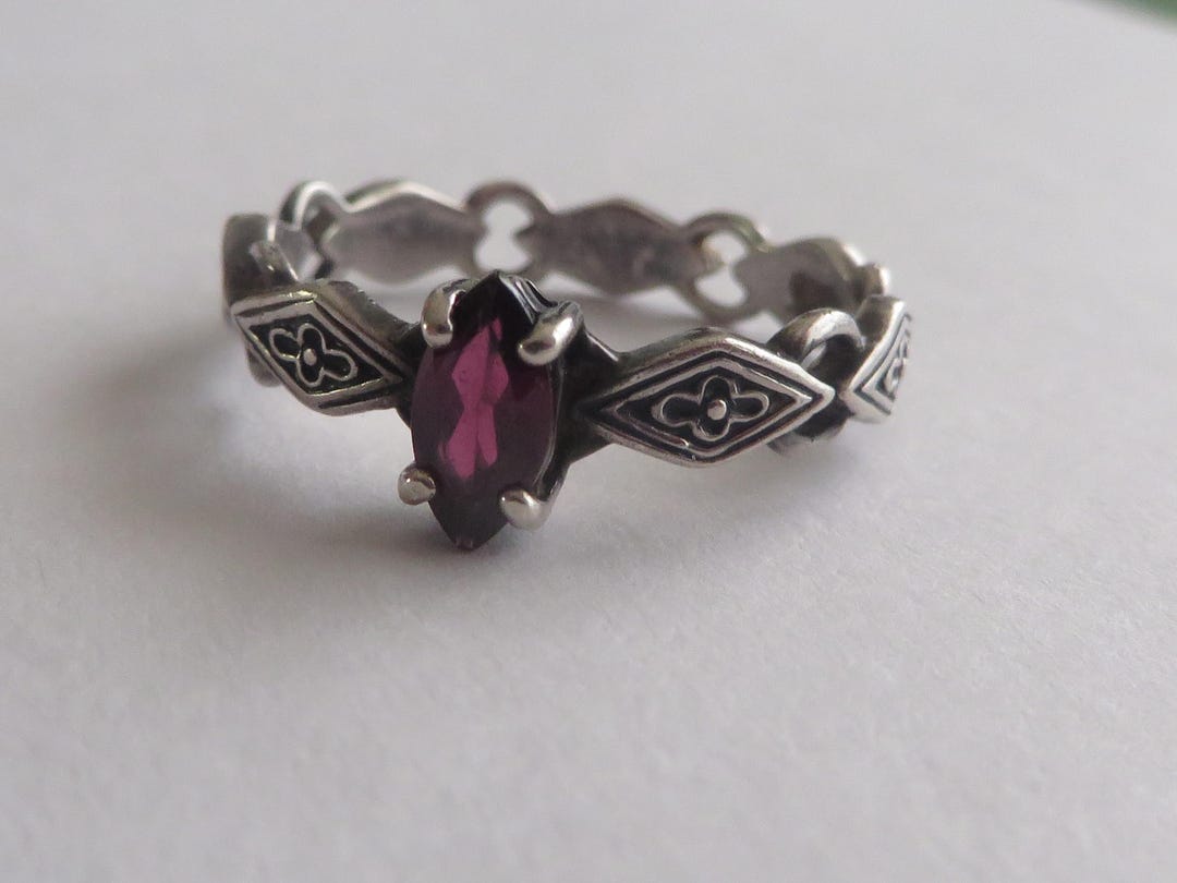 Avon RJ Graziano Silver Engraved Ring With Red Garnet - Etsy