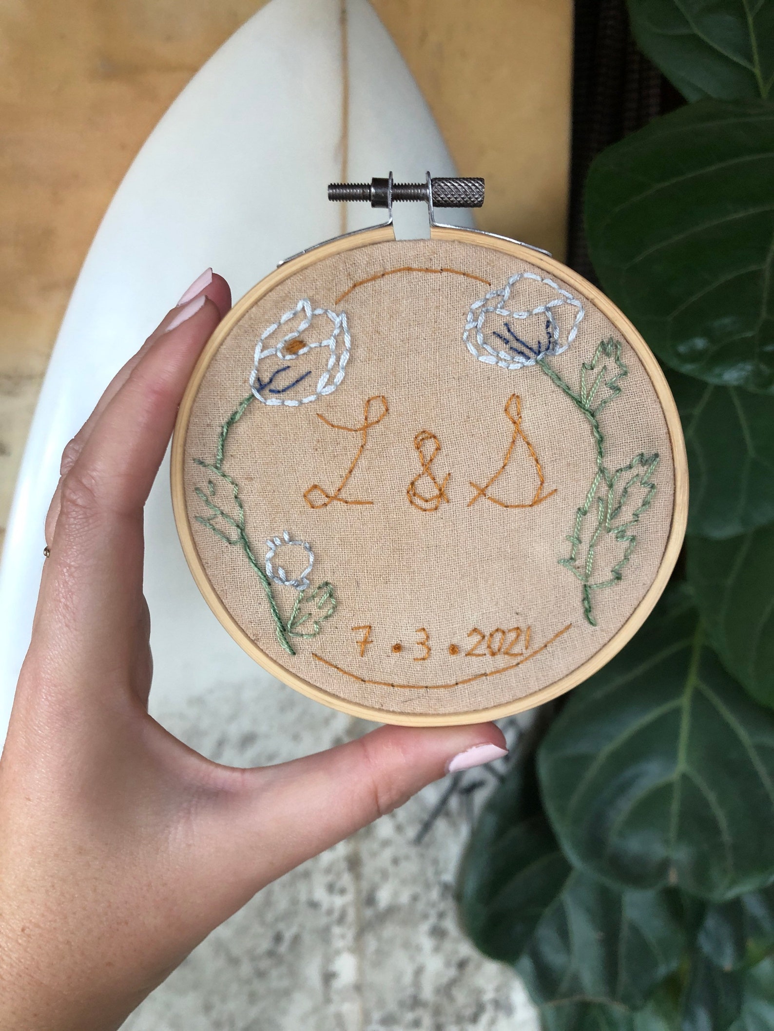 Initials & Wedding Date Custom Embroidery Hoop - Etsy
