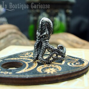 Realistic Stainless Steel Octopus Ring - Etsy