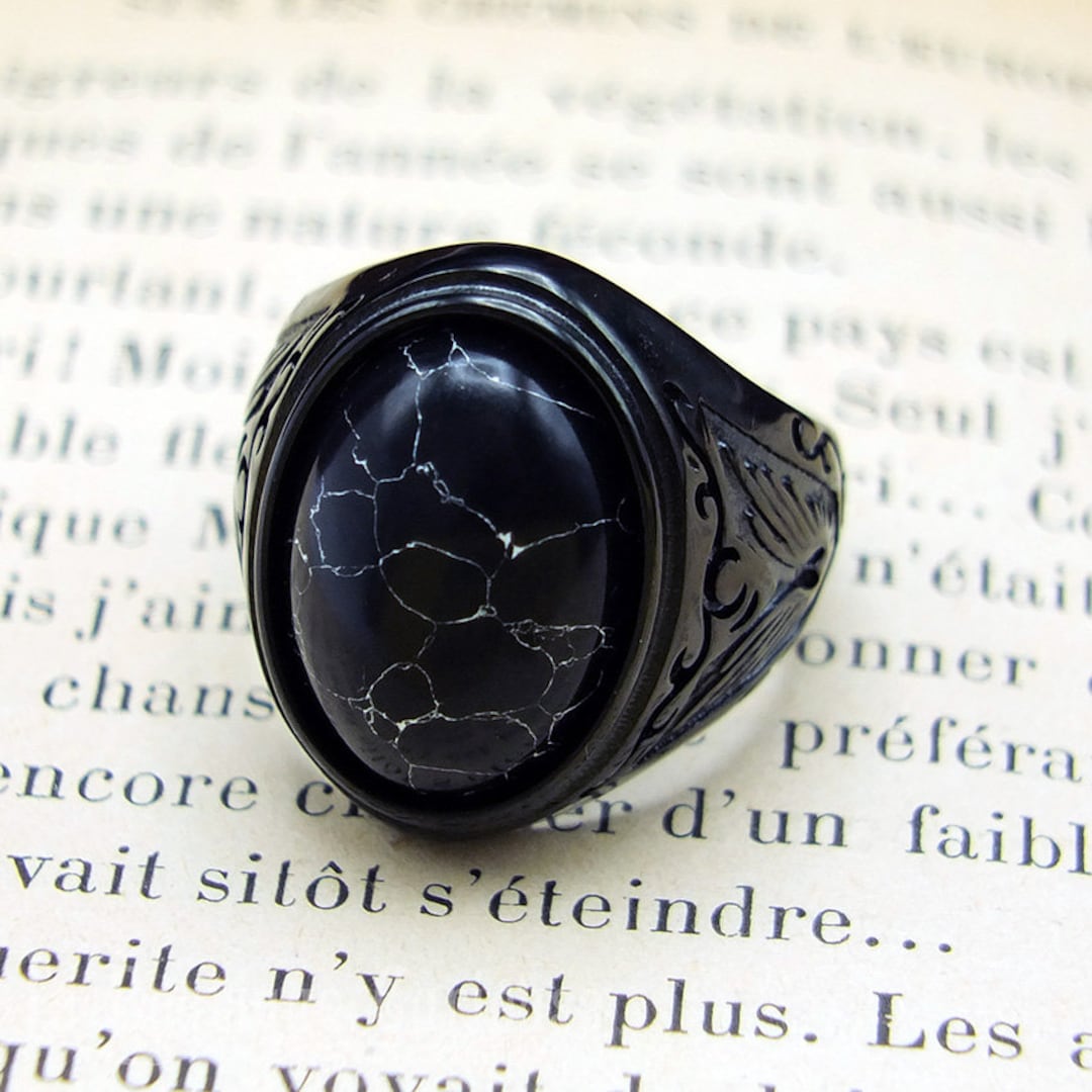 Black Gothic Signet Ring in Steel and Stone - Etsy