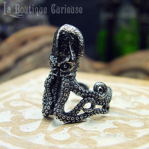 Realistic Stainless Steel Octopus Ring - Etsy