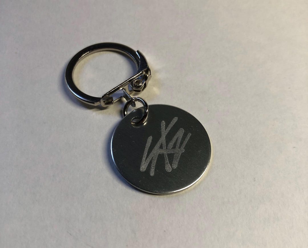 SKZ Engraved Keyring With Customisable Back - Etsy