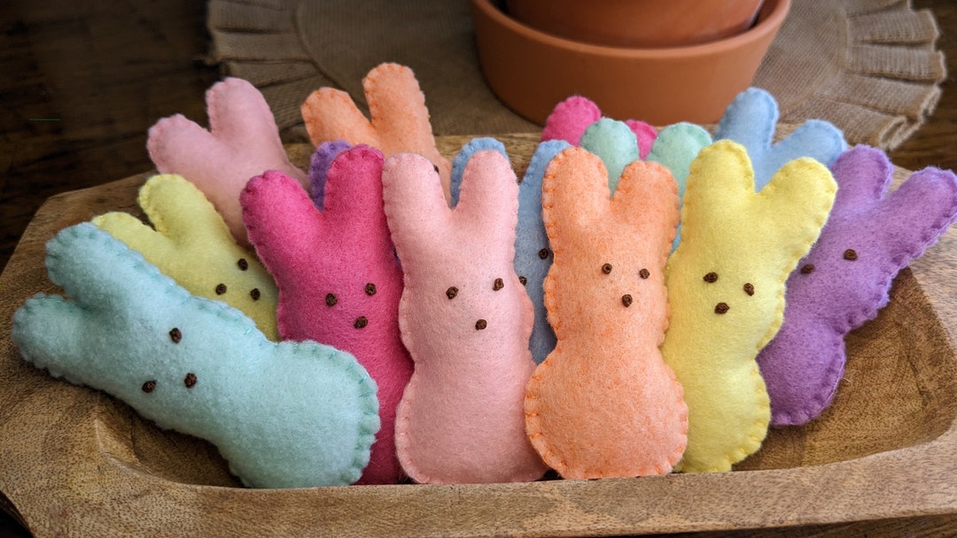Felt Easter Peeps, Set of 7 Felt Peeps in a Rainbow of Colors, Felt ...