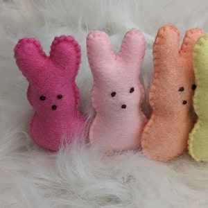Felt Easter Peeps, Set of 7 Felt Peeps in a Rainbow of Colors, Felt ...