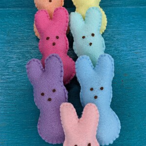 Felt Easter Peeps, Set of 7 Felt Peeps in a Rainbow of Colors, Felt ...