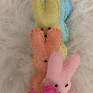 Felt Easter Peeps, Set of 7 Felt Peeps in a Rainbow of Colors, Felt ...