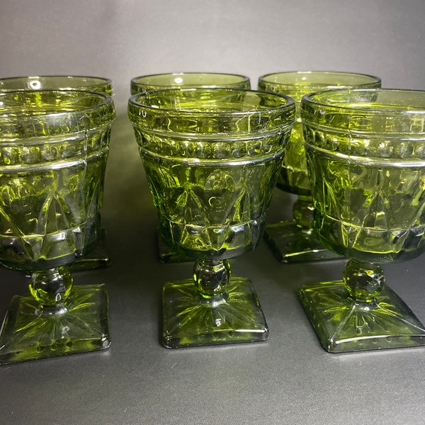Green Glass Goblet - Etsy