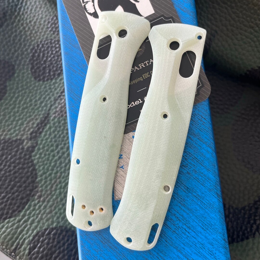 Benchmade Bugout Replacment Scale Set - G-10 - JADE (full Sized Bugout ...