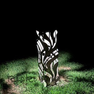 Lighted Garden Column - Garden Pillar - Steel Metal Art / Metal Decor ...