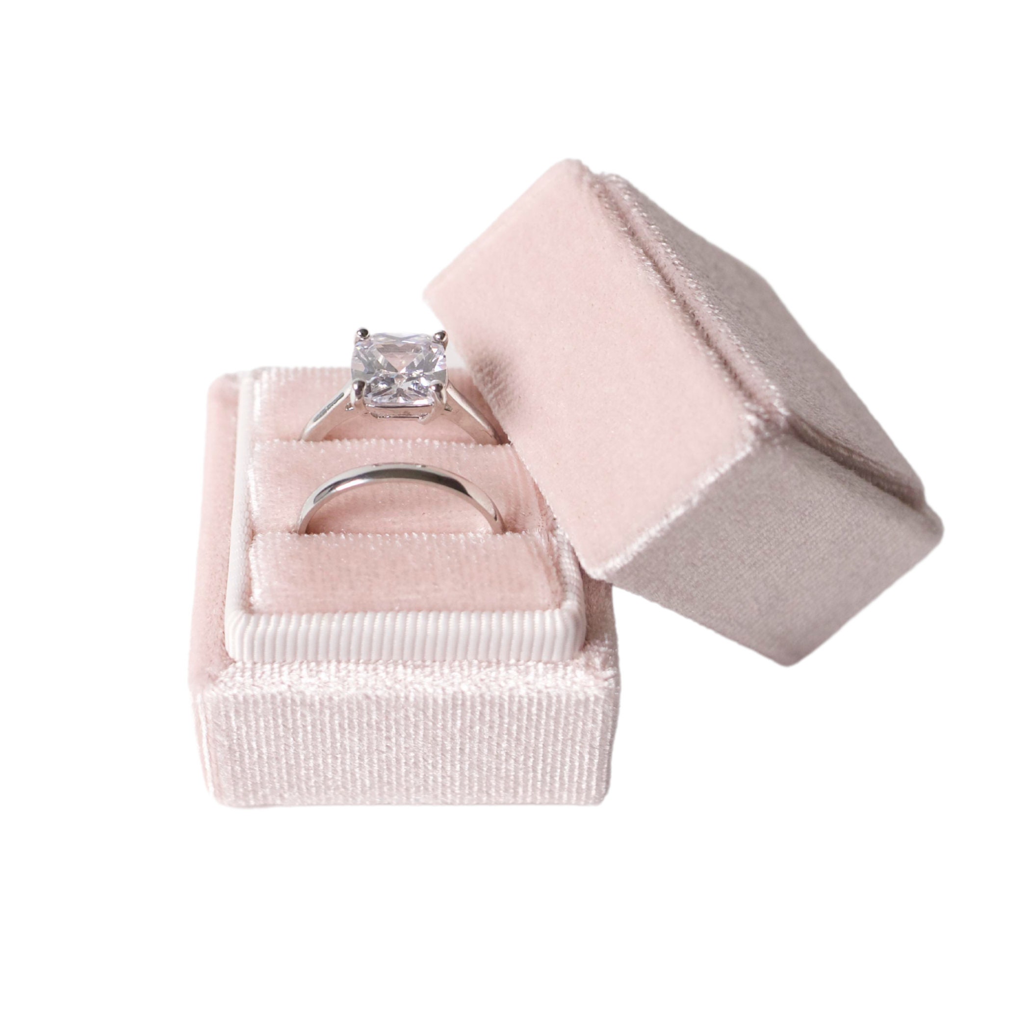 Boîte à anneaux en velours carré rose Boîte à anneaux en - Etsy Canada