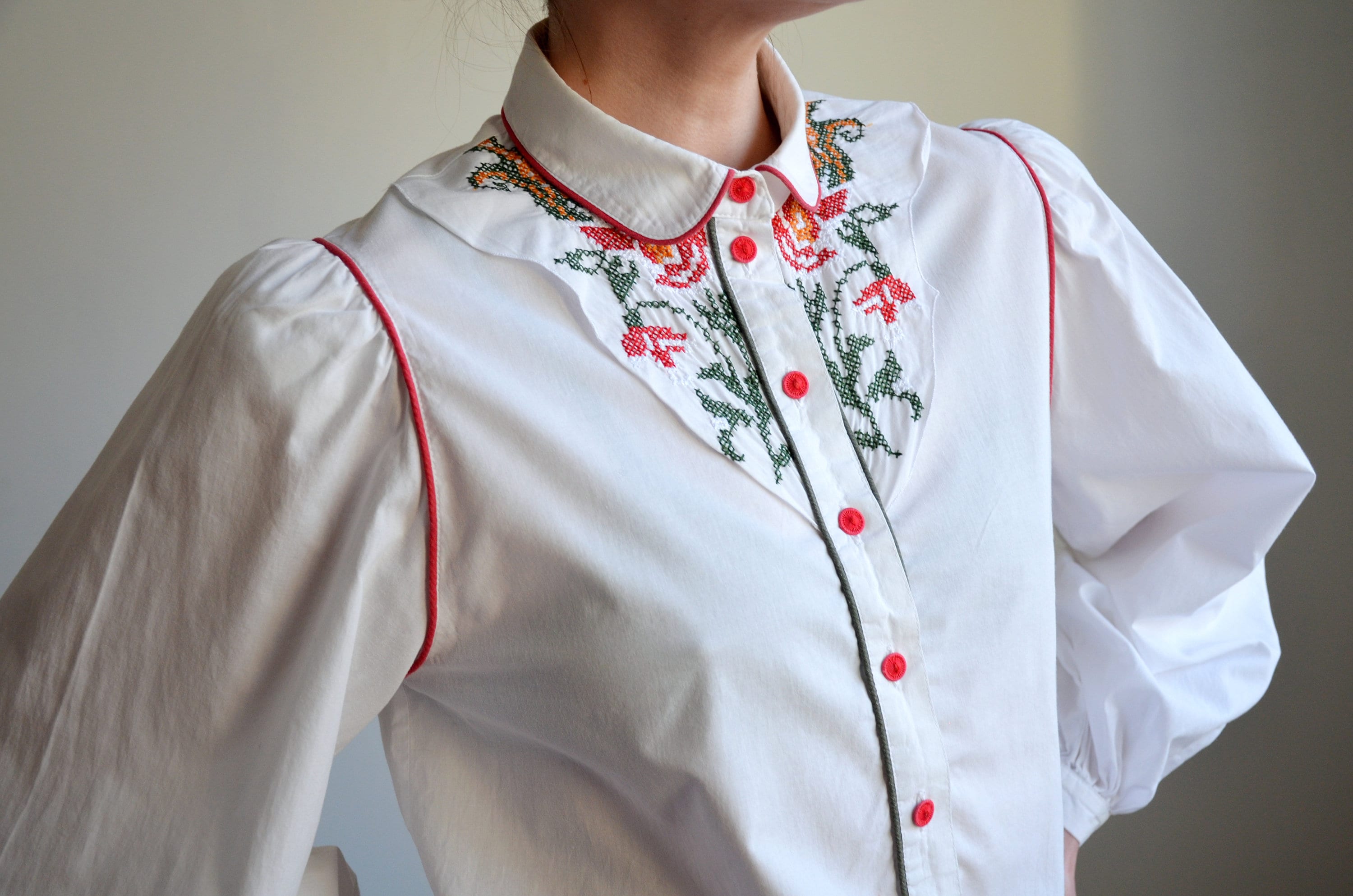 Vintage 80s Embroidered Folk Blouse, Austrian Bavarian White Blouse ...