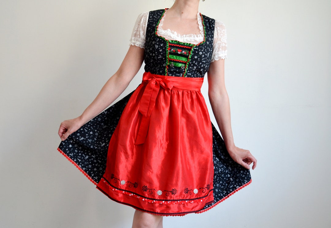 Vintage Dirndl Dress With Apron, Peasant Theme Dress, Novelty Print ...