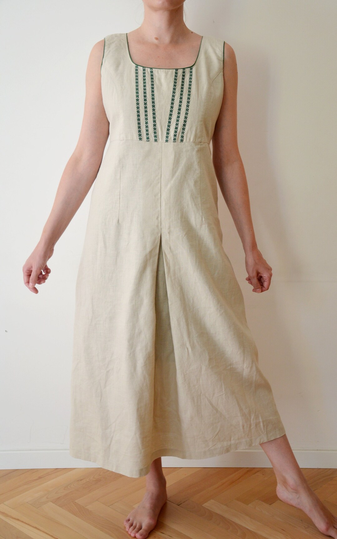Vintage Austrian Folk Ramie Dress, Beige & Green Embroidered Trachten ...