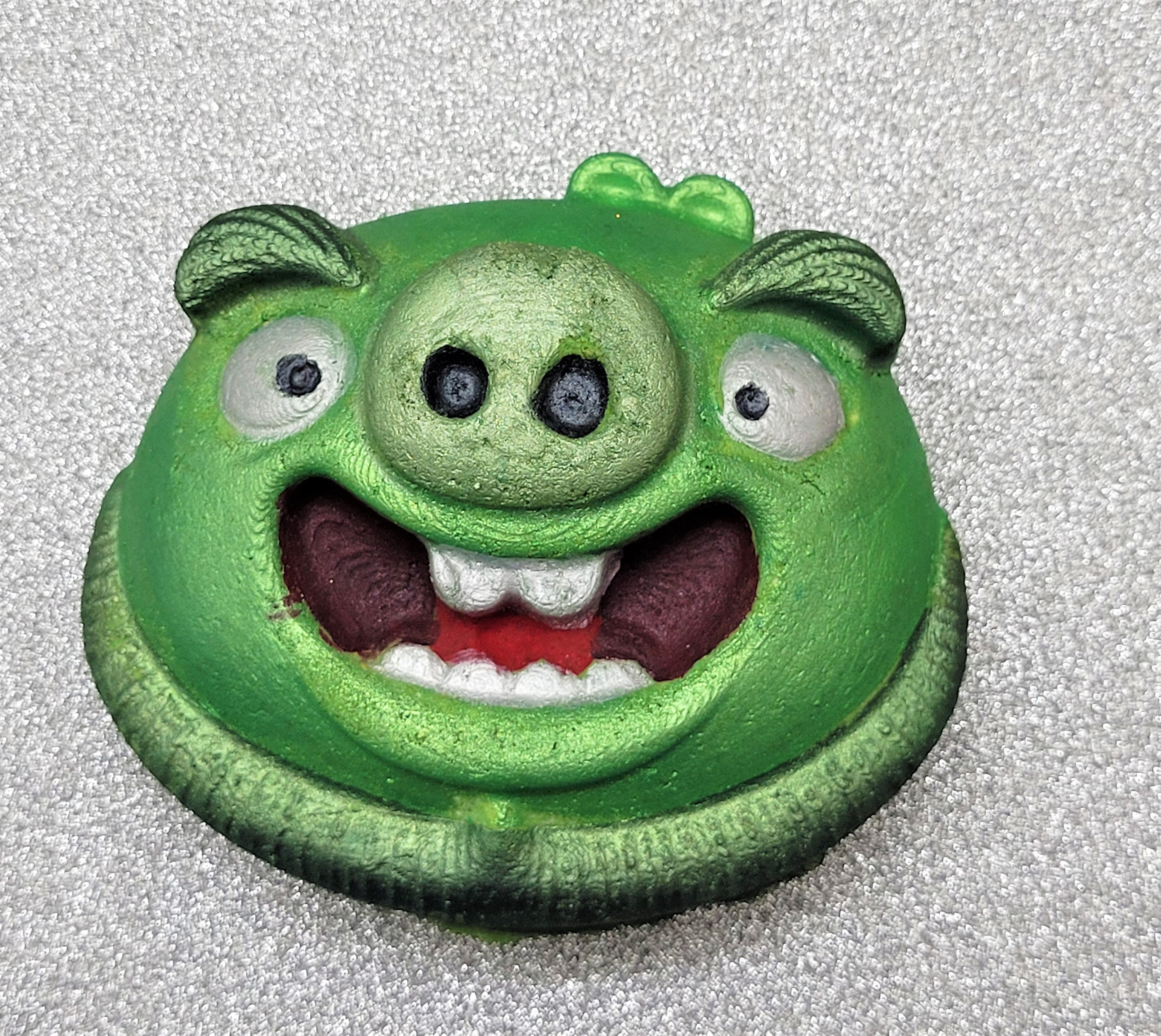 Real Angry Birds Pigs