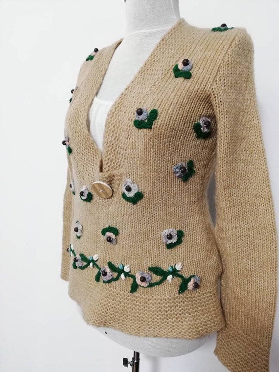 Tyrolean sweater, hand embroidery flowers, Austrian … - Gem