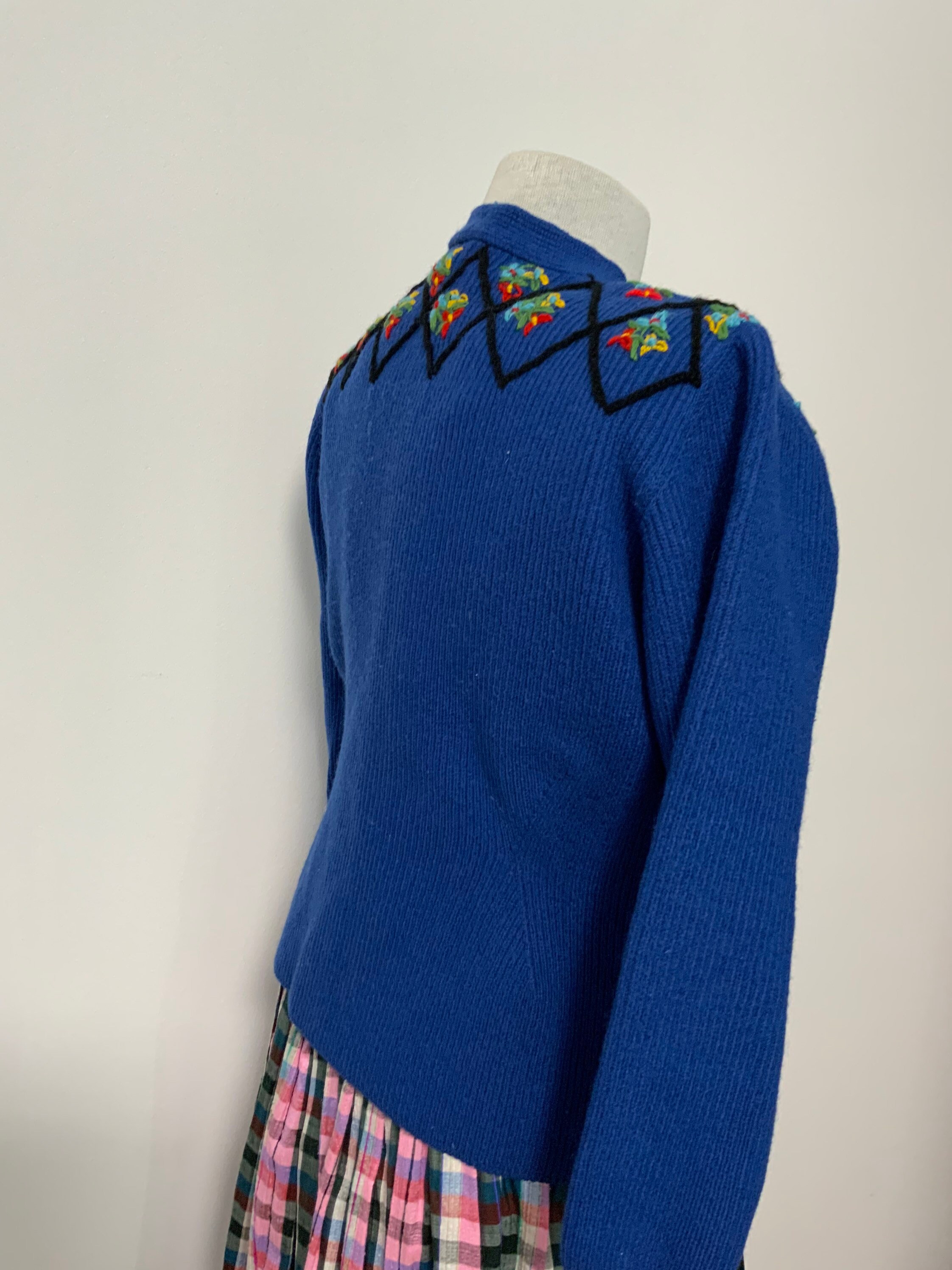 Tyrolean Sweater, Hand Embroidery Flowers, Austrian Sweater,bavarian ...