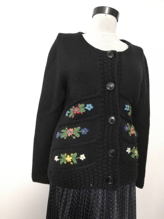Tyrolean sweater, hand embroidery flowers, Austrian … - Gem