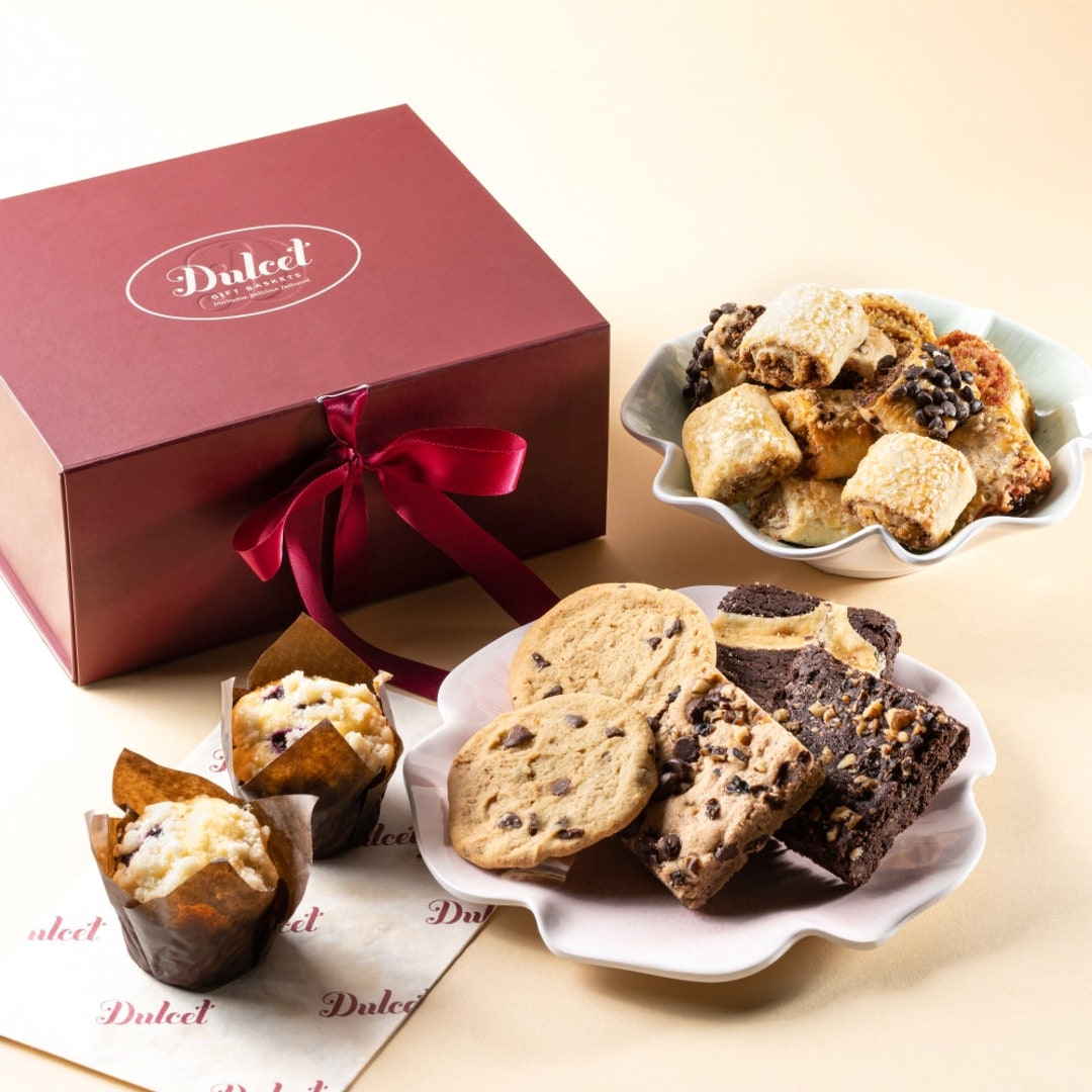 Dessert Sampler Gift Box | Gourmet Brownies & Mini Muffins | Bridesmaid ...