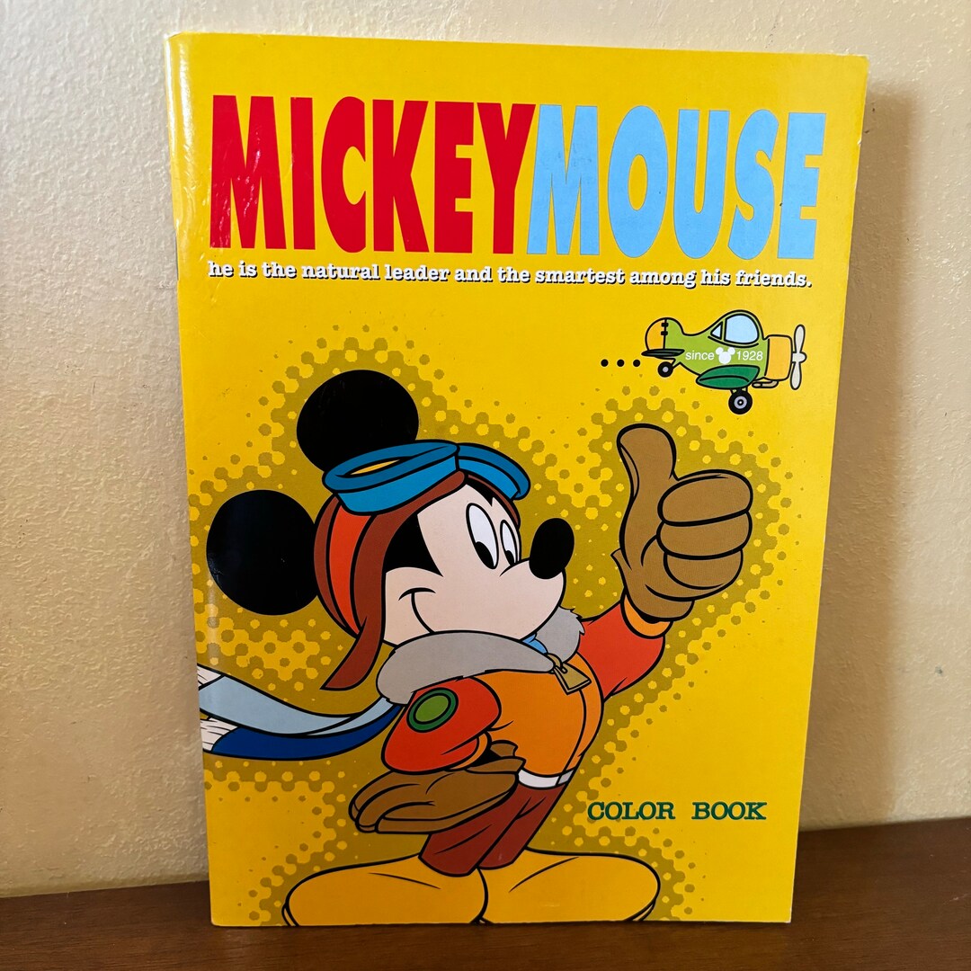 Mickey Mouse He is the Leader and the Smartest Among His Friends Color ...