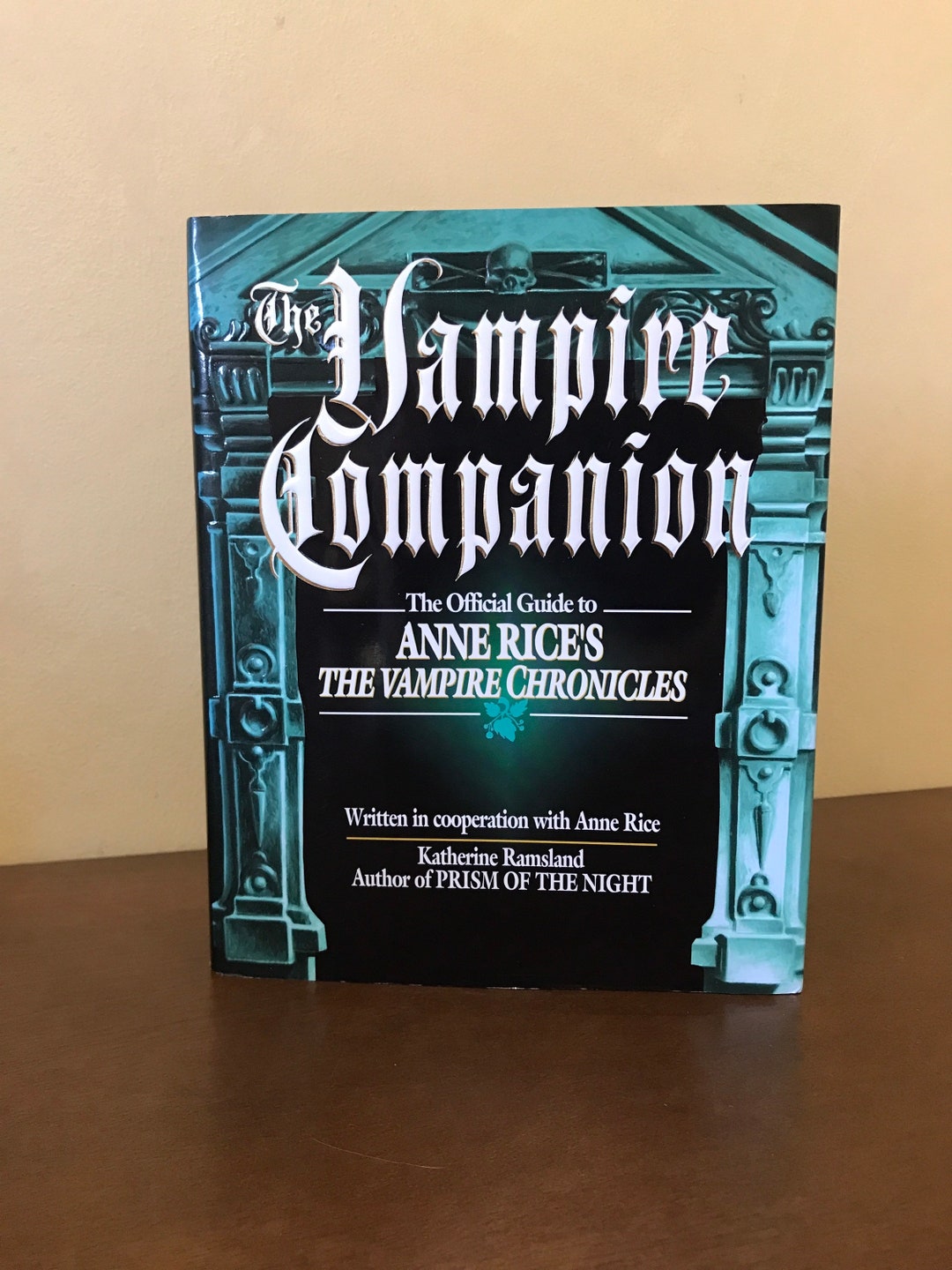 The Vampire Companion Official Guide to Anne Rice's Vampire Chronicles ...
