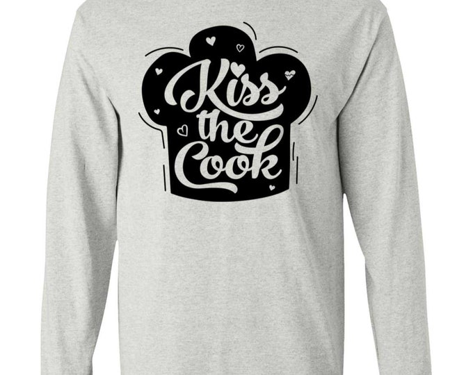 Kiss the Cook T Shirt Vintage Retro Cool Gift Mens Womens Unisex ...