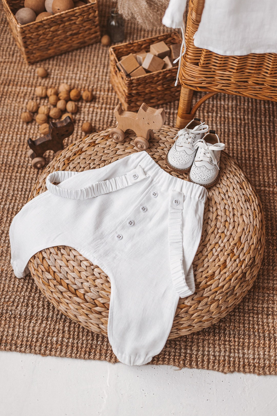 White Baggy Harem Pants With Suspenders for Boys, Light Linen Loose ...