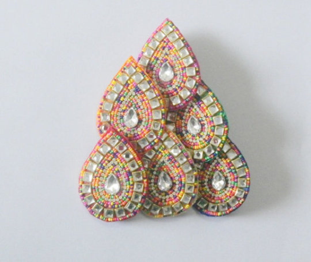Oval Shape Pin Indian Sari Pins Beautiful Handmade Pin for - Etsy