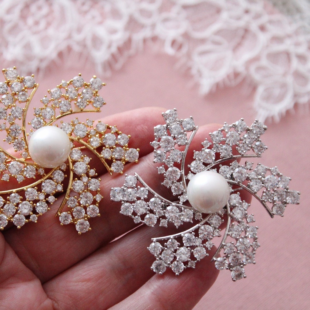 Zirconia brooch,Floral Bridal brooch, wedding brooch, Cake decoration ...