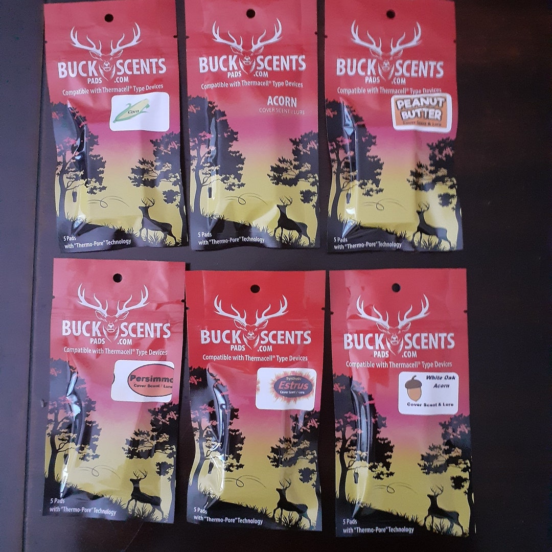 Buck Scents Pads: Acorn, Corn, Peanut Butter, Persimmon, White Oak ...