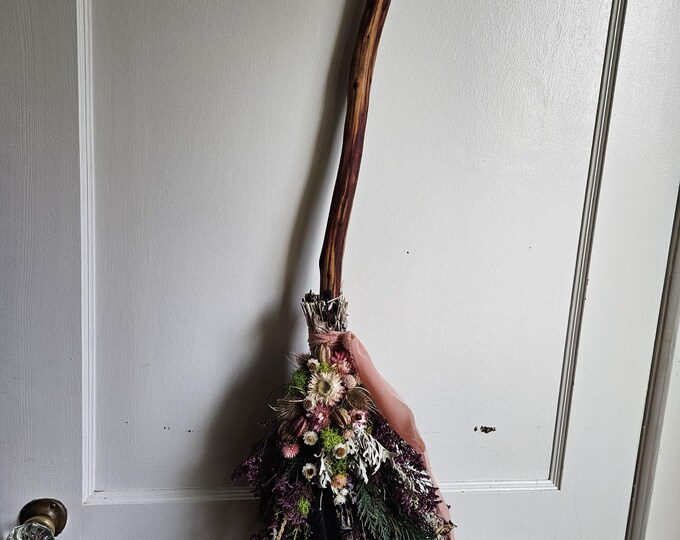 ORACLE Autumn Dried Flower Witch Broom Floral Decorative Besom - Etsy