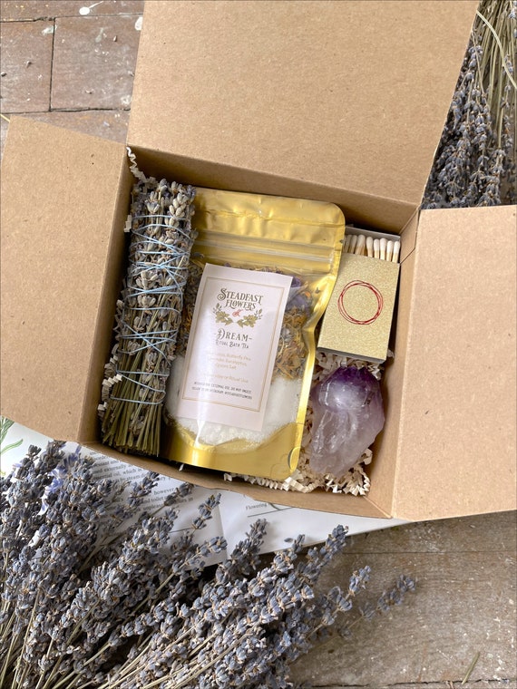 DREAM Crystal Gift Set/ Witchy Gifts/ Clairvoyant Gifts/ - Etsy