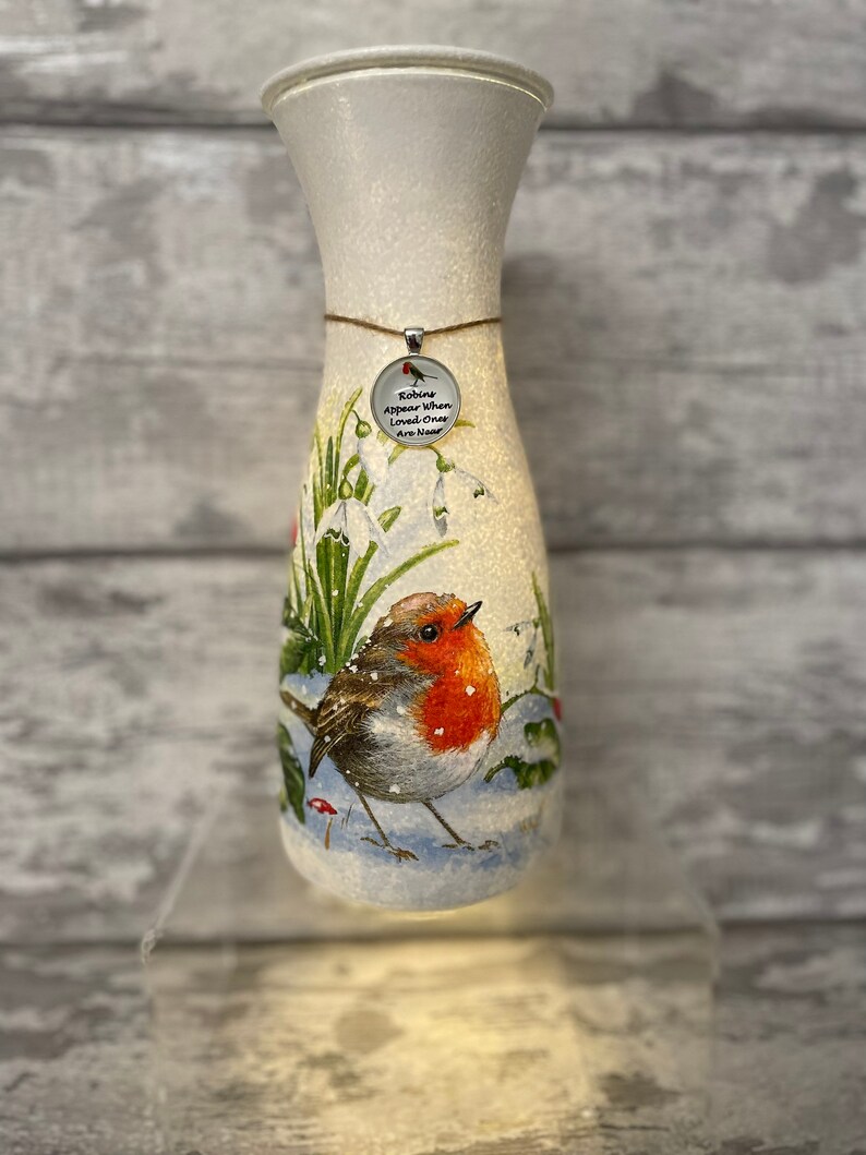 Light up Robin Vase, With Charm - Decouoage, Vase, Gifts, Xmas Gifts ...