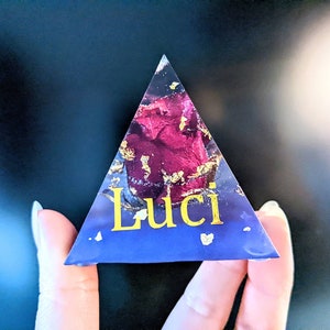 Resin Pyramid Gift Custom Paperweight Pyramid Giza Real Red Rose&flower ...