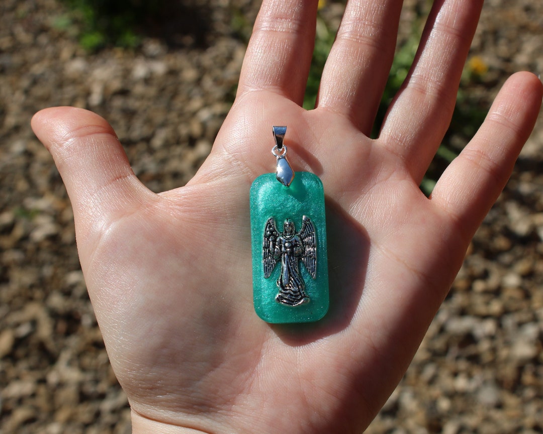 Violet Flame Pendant Archangel Zadkiel. Angel of Freedom. Guardian ...