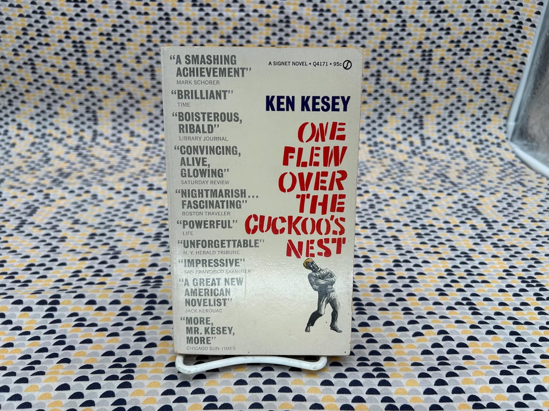 One Flew Over the Cuckoo's Nest - Ken Kesey - Vintage Paperback ...