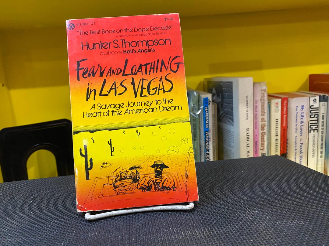 Fear and Loathing in Las Vegas - Hunter S. Thompson - Vintage Paperback ...