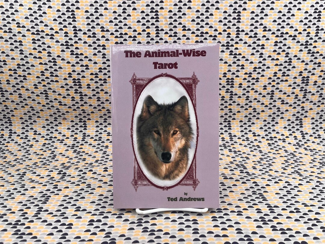 The Animal-wise Tarot - Ted Andrews - Dragonhawk Publishing - Paperback ...