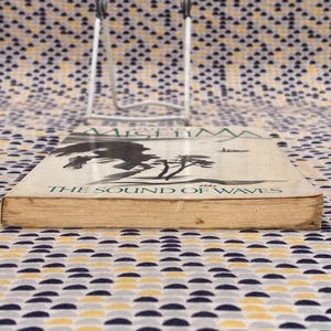 The Sound of Waves Yukio Mishima Vintage Paperback Book Perigree ...