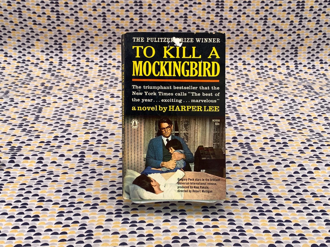 To Kill a Mockingbird - Harper Lee - Vintage Paperback Book - 60 Cent ...