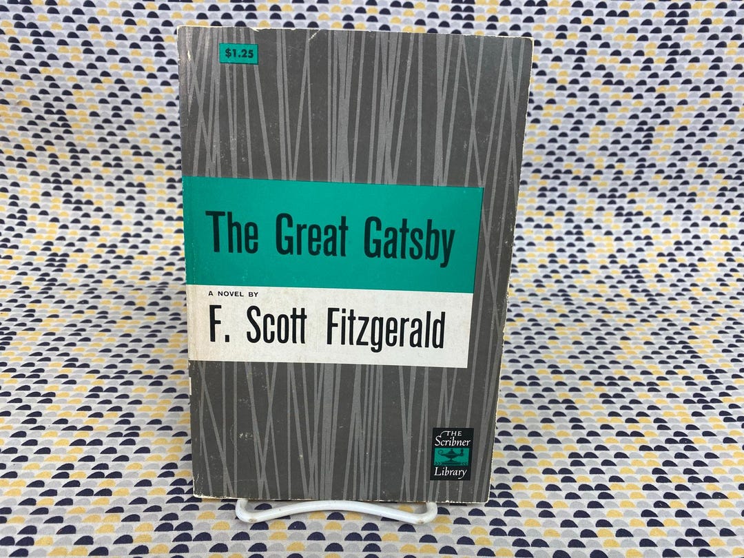The Great Gatsby - F. Scott Fitzgerald - Vintage Paperback Book ...