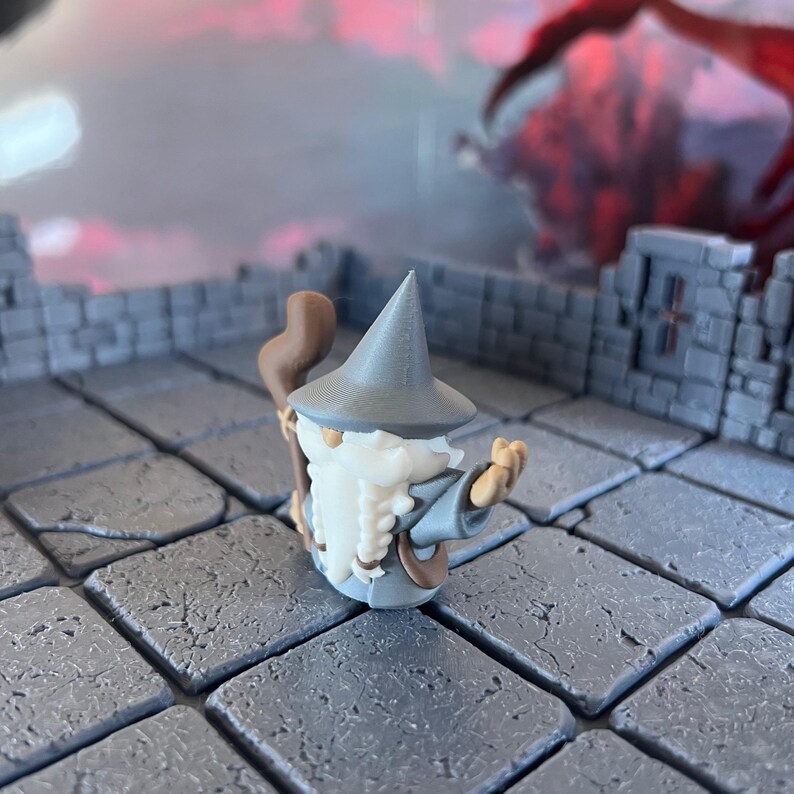 Wizard Sorcerer Multicolour Table Ready Miniature for D&D, Dungeons and ...