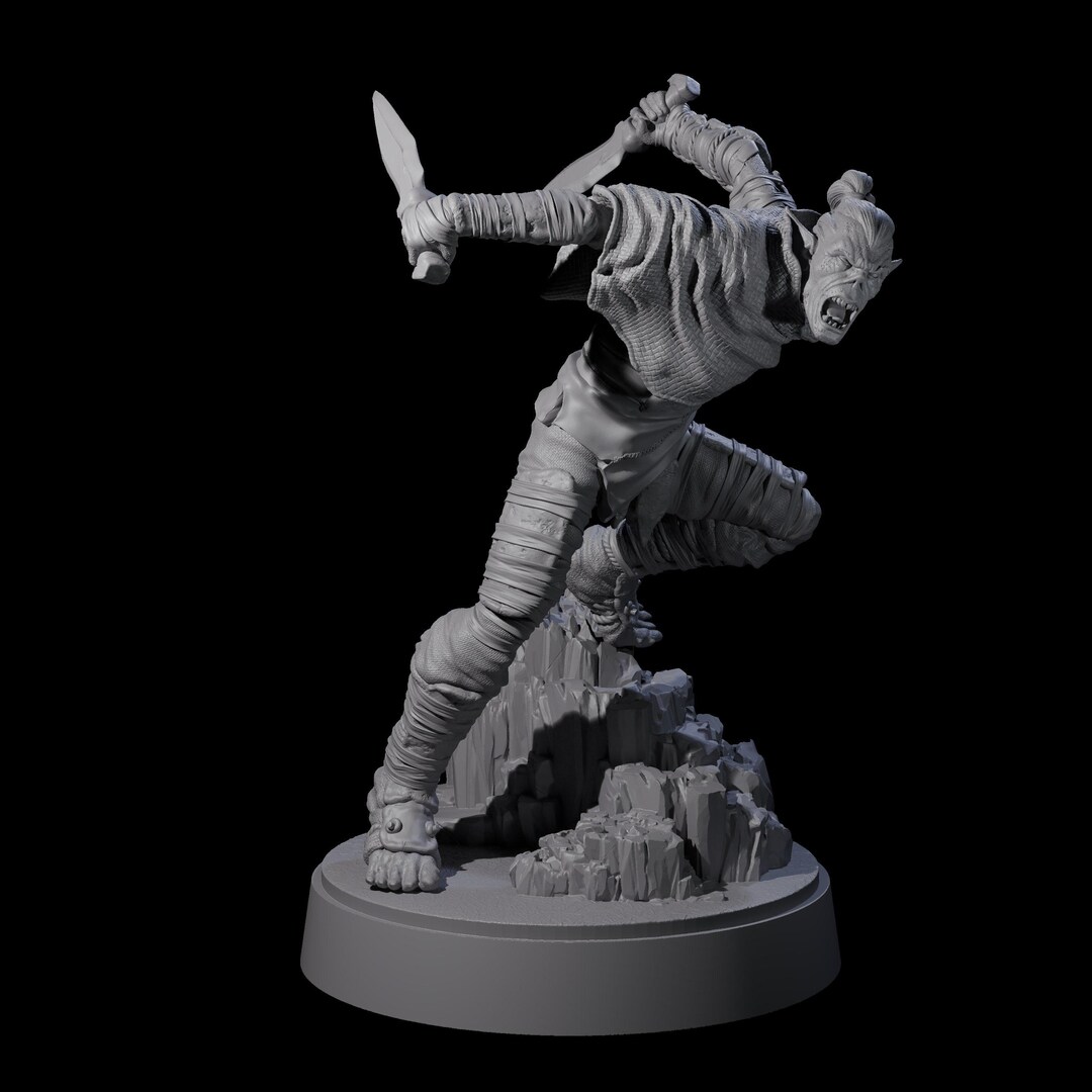 Sneaking Githyanki Rogue C Miniature for D&D, Dungeons and Dragons ...
