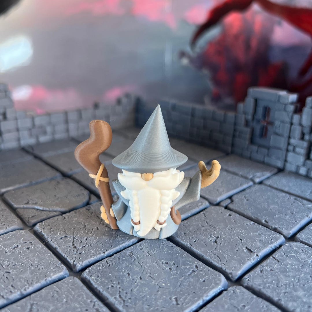 Wizard Sorcerer Multicolour Table Ready Miniature for D&D, Dungeons and ...