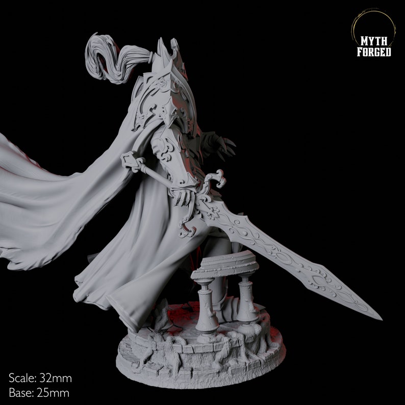 Striding Heavily Armoured Paladin Miniature for D&D, Dungeons and ...