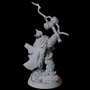 Dwarf General Miniature for D&D, Dungeons and Dragons, Pathfinder and ...