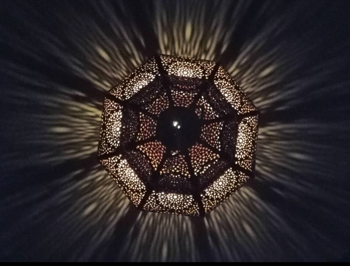 Morrocan Lantern Design | Vintage Decor Lamp Spectacular Play of Light ...