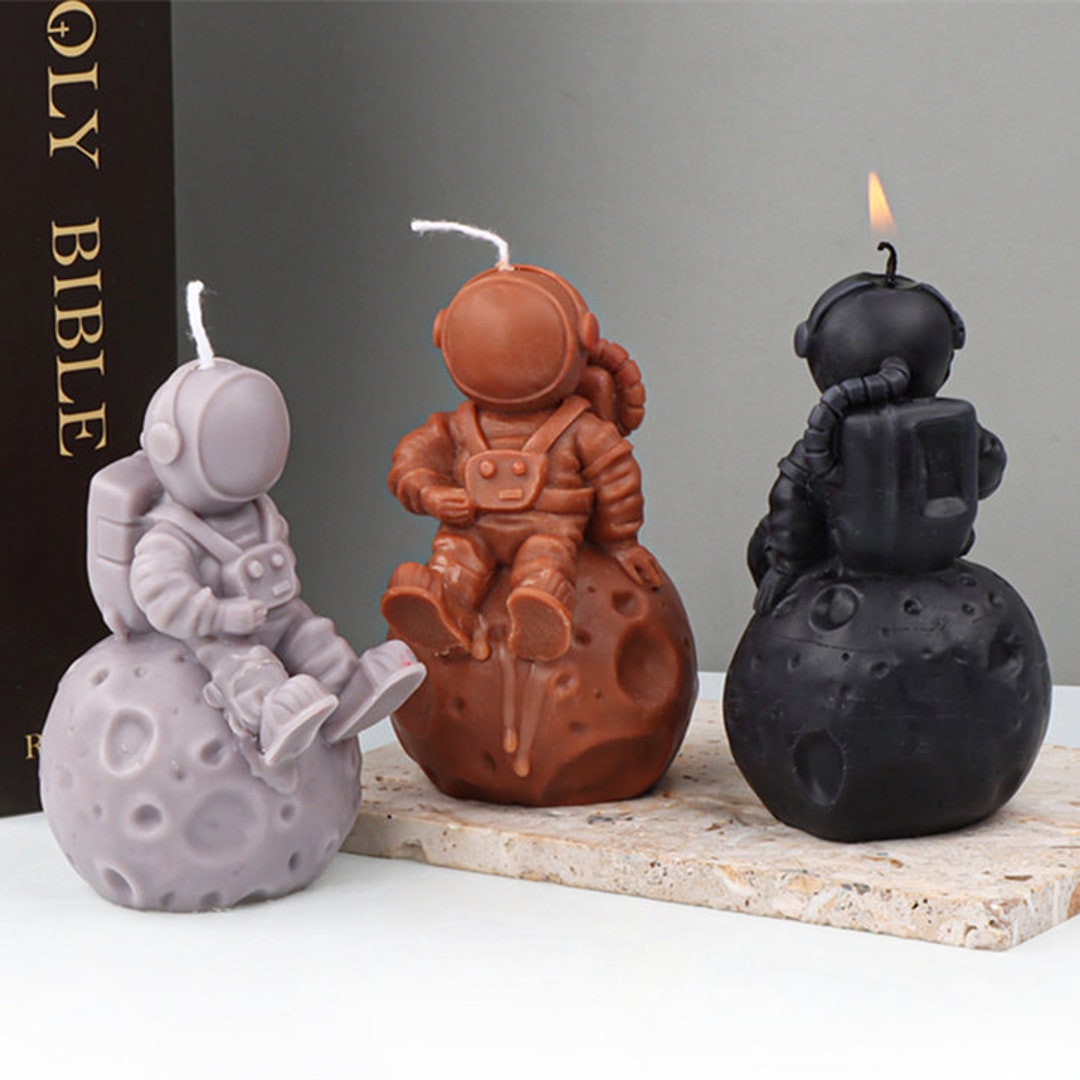 3D Astronaut Moon Silicone Mold-astronaut Statue Candle Mold-planet ...