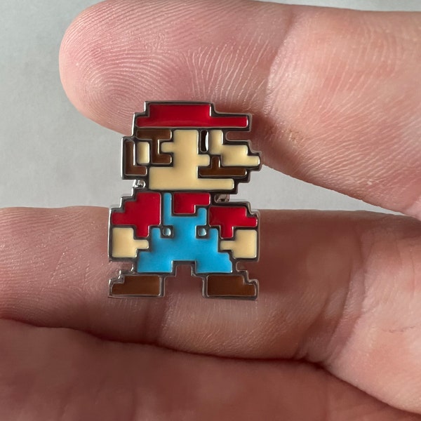 8 Bit Mario - Etsy